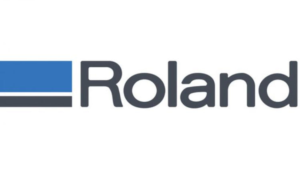 ROLAND – www.moonirah.com